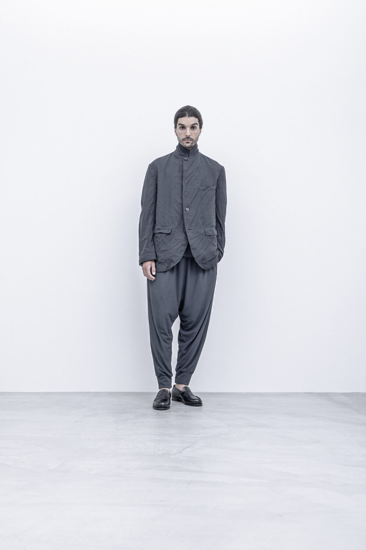 No. 025 | PHASE_0 | Look | DDUD